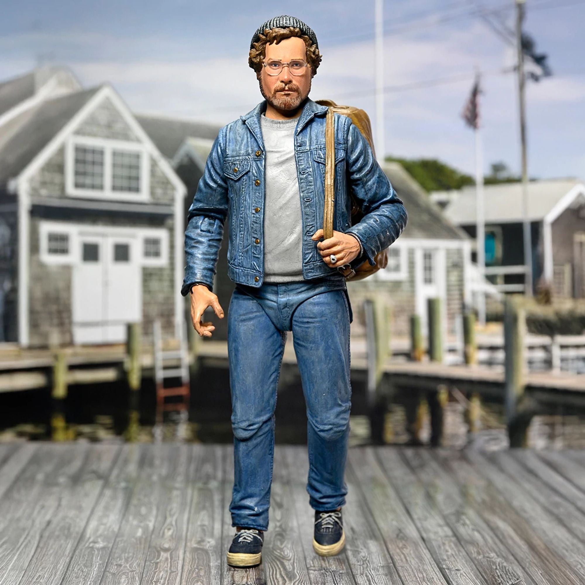 JAWS - 7” SCALE ACTION FIGURE - ULTIMATE MATT HOOPER (AMITY ARRIVAL) 5 ...