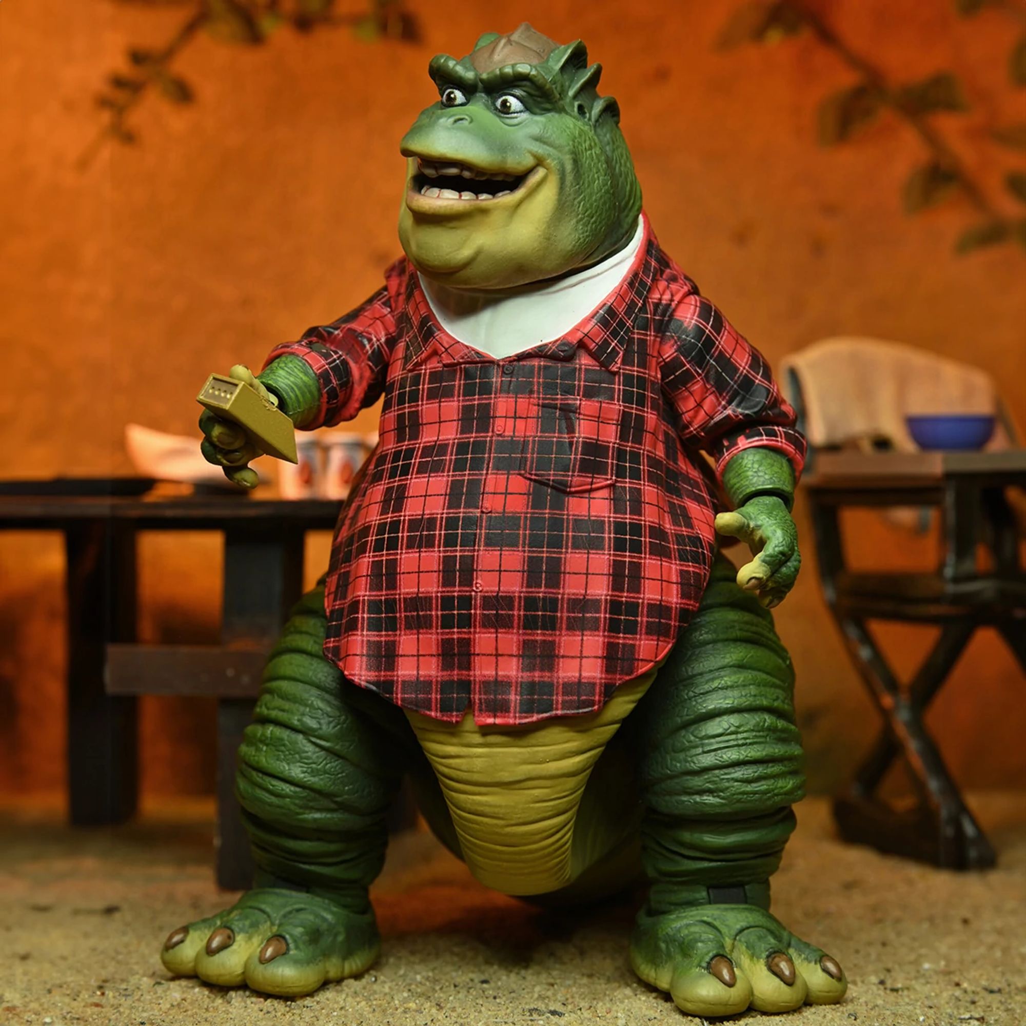 DINOSAURS – 7” SCALE ACTION FIGURE – ULTIMATE EARL SINCLAIR – Shop Enesco